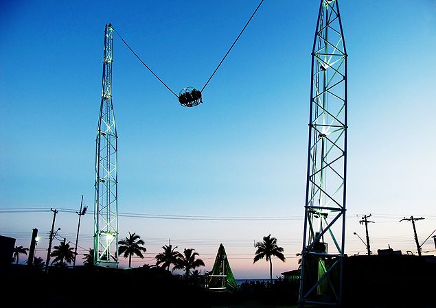 Que tal ser arremessado por um 'estilingue humano'? - Guiame