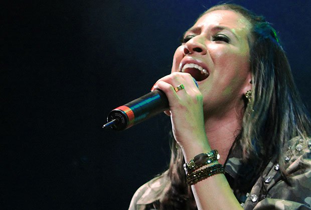 Ana Nóbrega divulga o clipe da canção "Oceanos"; confira - Guiame