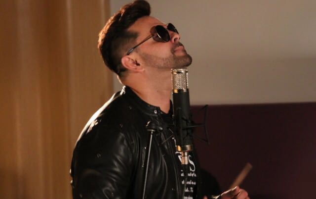 Tchelo Ferrer lança clipe da música 'Jesus é Luz'; assista - Guiame