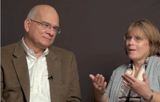 Esposa de Tim Keller pede oração após complicações no tratamento contra ...